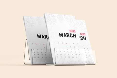Free Desk Calendar With Plastic Stand Mockup | Mockupnest